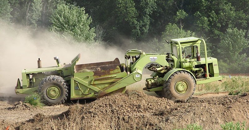 Civil EngineerinGG: Wheel tractor-scraper !!! In civil engineering, a ...