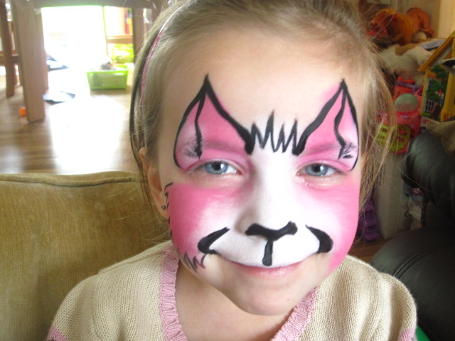 Marta Lapkowska: Jak namalowac kota (malowanie twarzy) / How to paint a ...