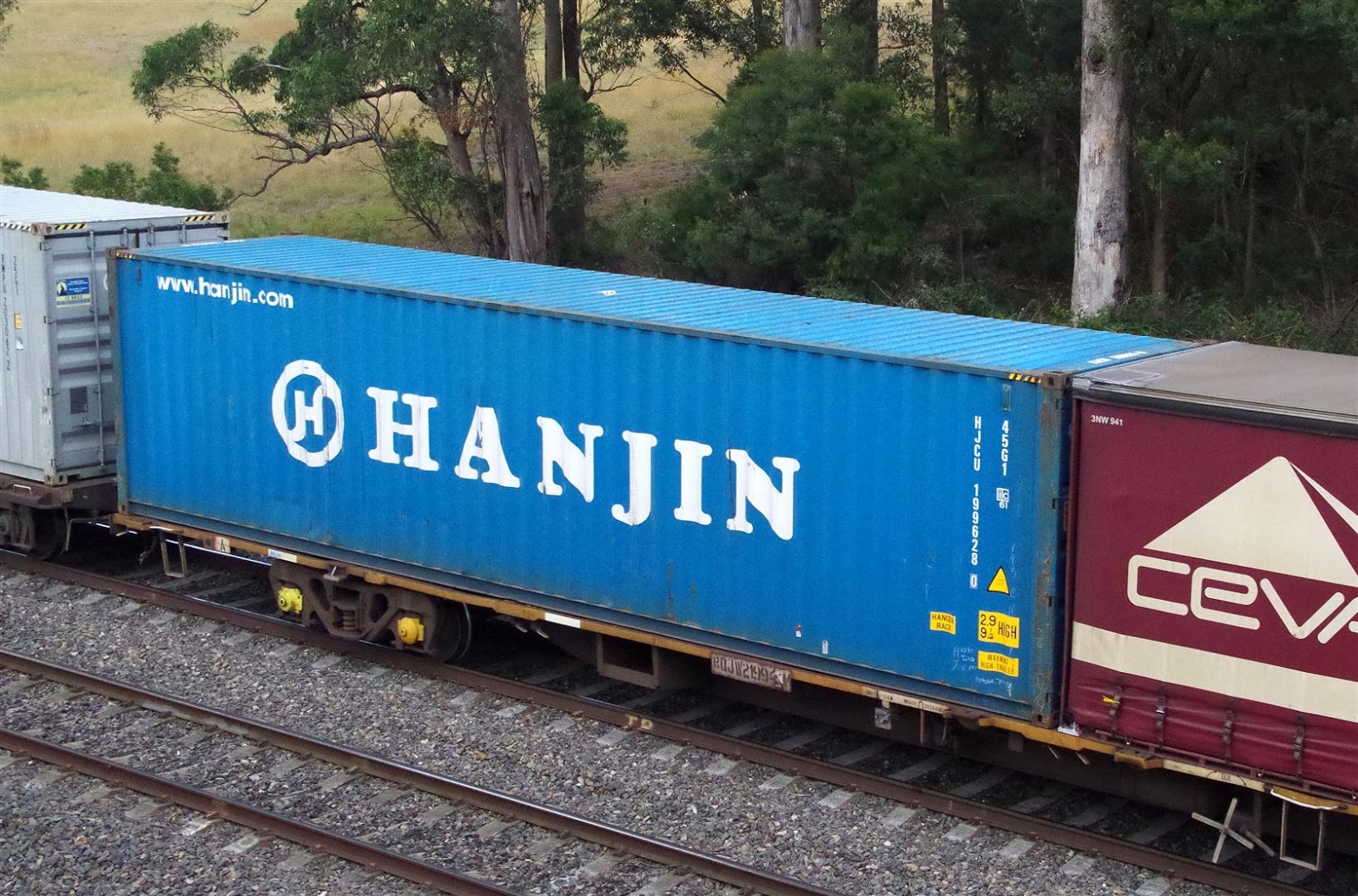 Rollingstock News: Hanjin Box