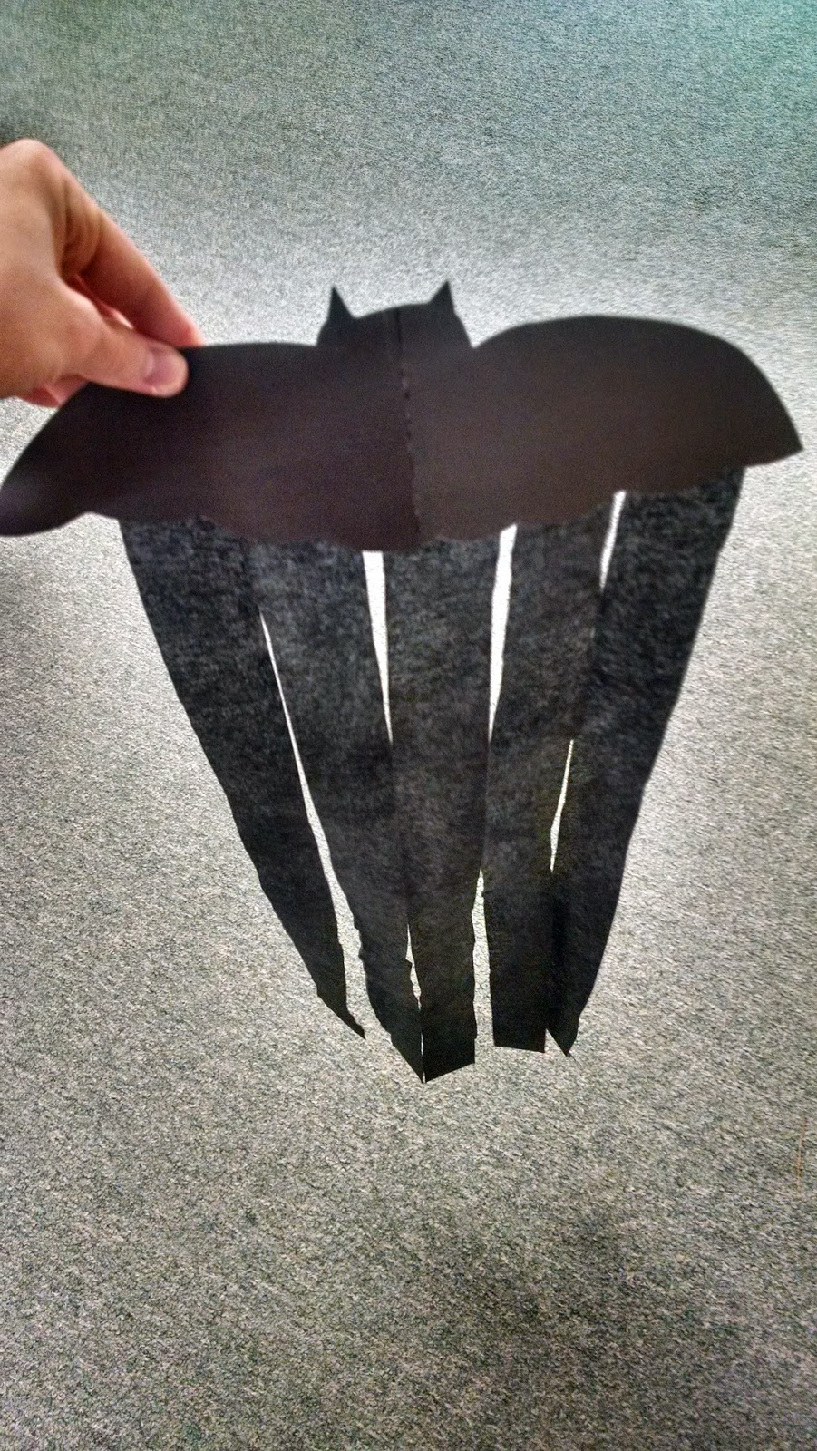 Courtney's Ideas ♫: Kid's Halloween Bat Craft (and Dancing Prop)