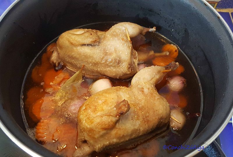 CocinandoSetas: Codornices rellenas de Cantharellus