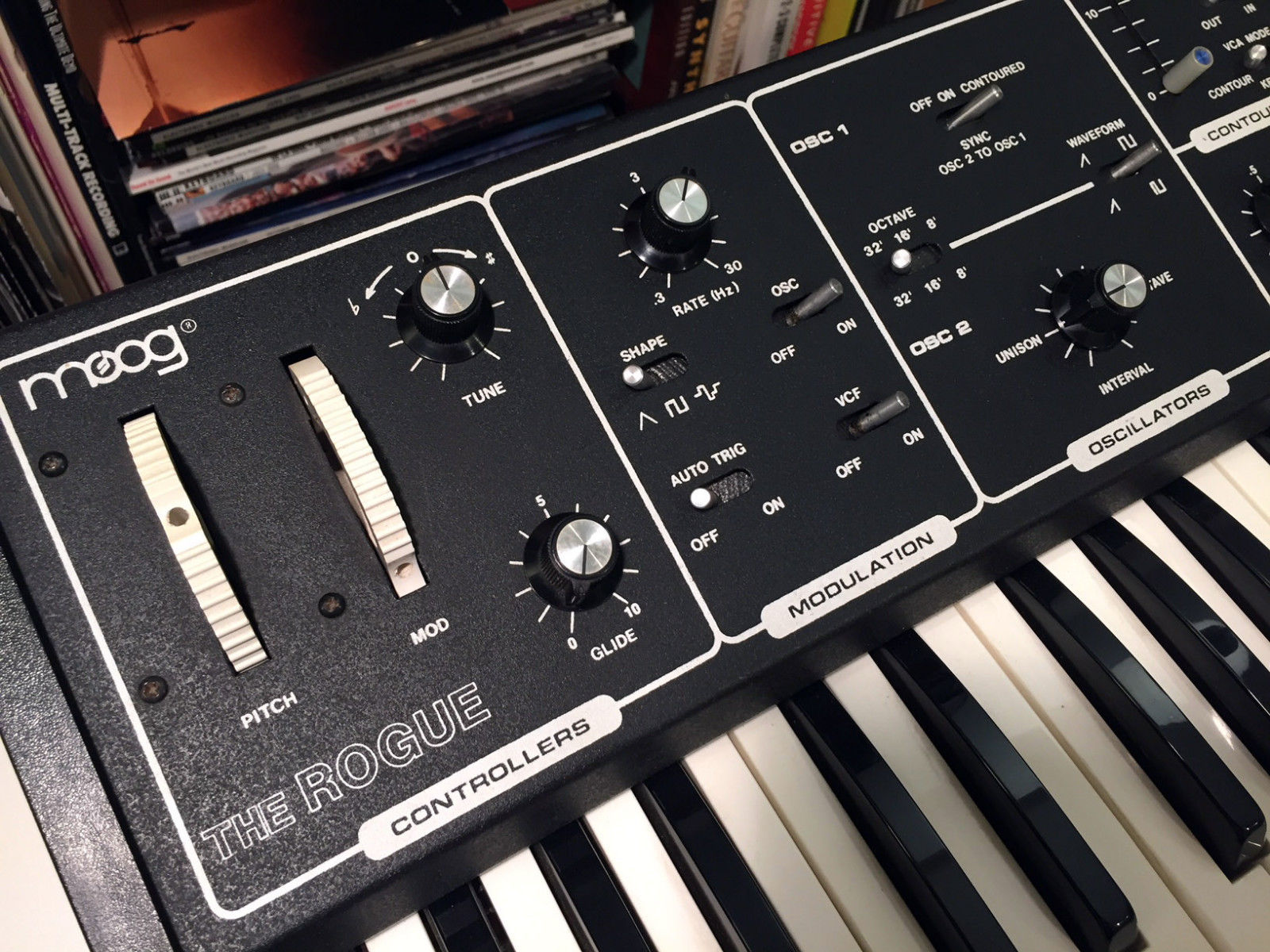 MATRIXSYNTH: Moog Rogue SN 8402 w/ Orignal Box