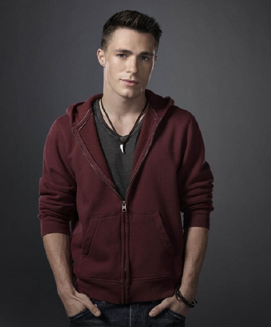 Man Central: Colton Haynes: In Casual Wear