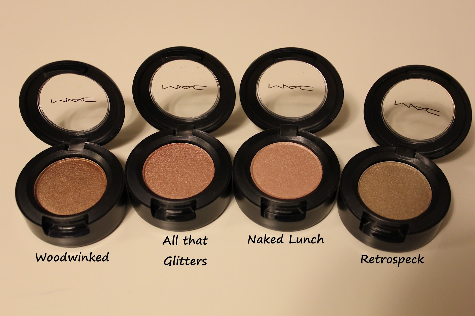 Bora Colega!: Ana vende Sombra MAC