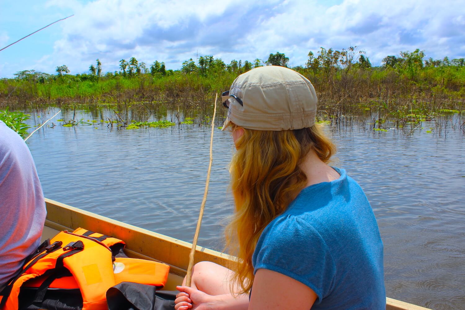 Carlita: The Tourist's Guide to the Peruvian Amazon (Surviving the ...