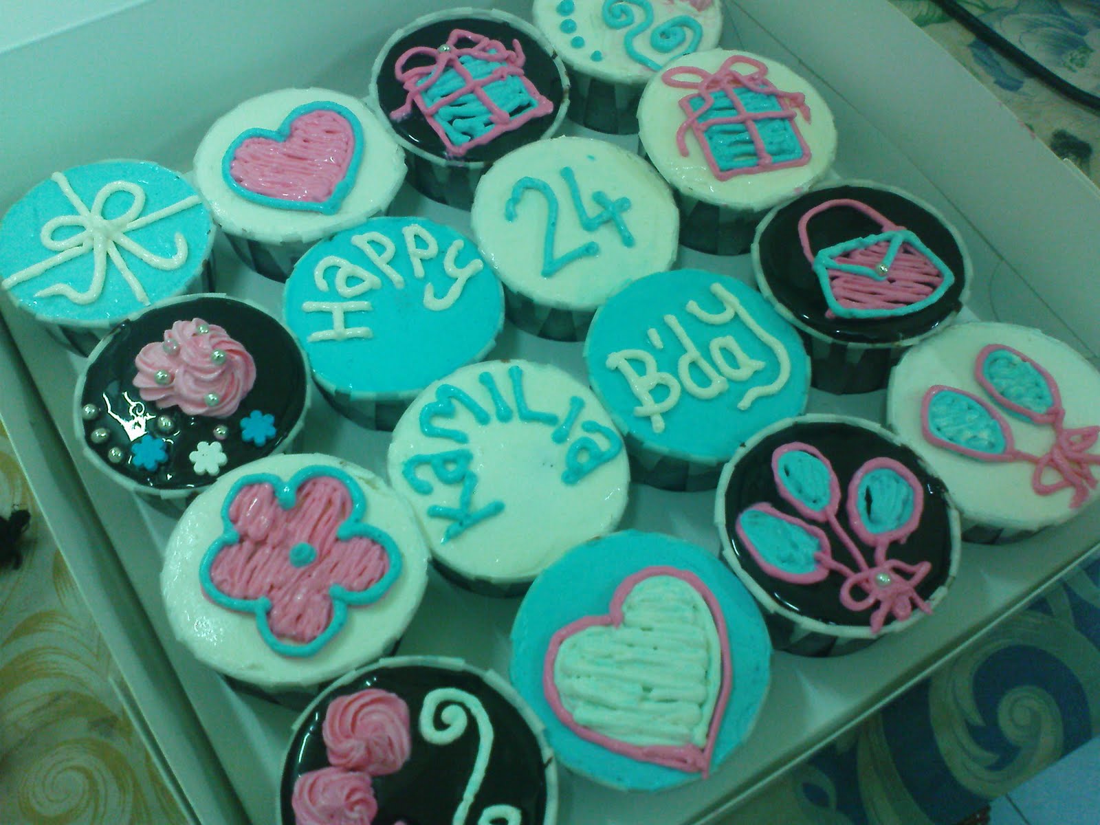 Harga Cupcakes Simaniscomel | Si Manis Comel