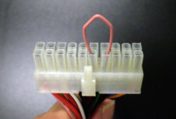 tecomti: Diferença entre fonte AT e ATX