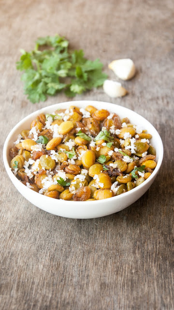 Always Hungry: Mochai Poriyal / Field Beans Stir Fry