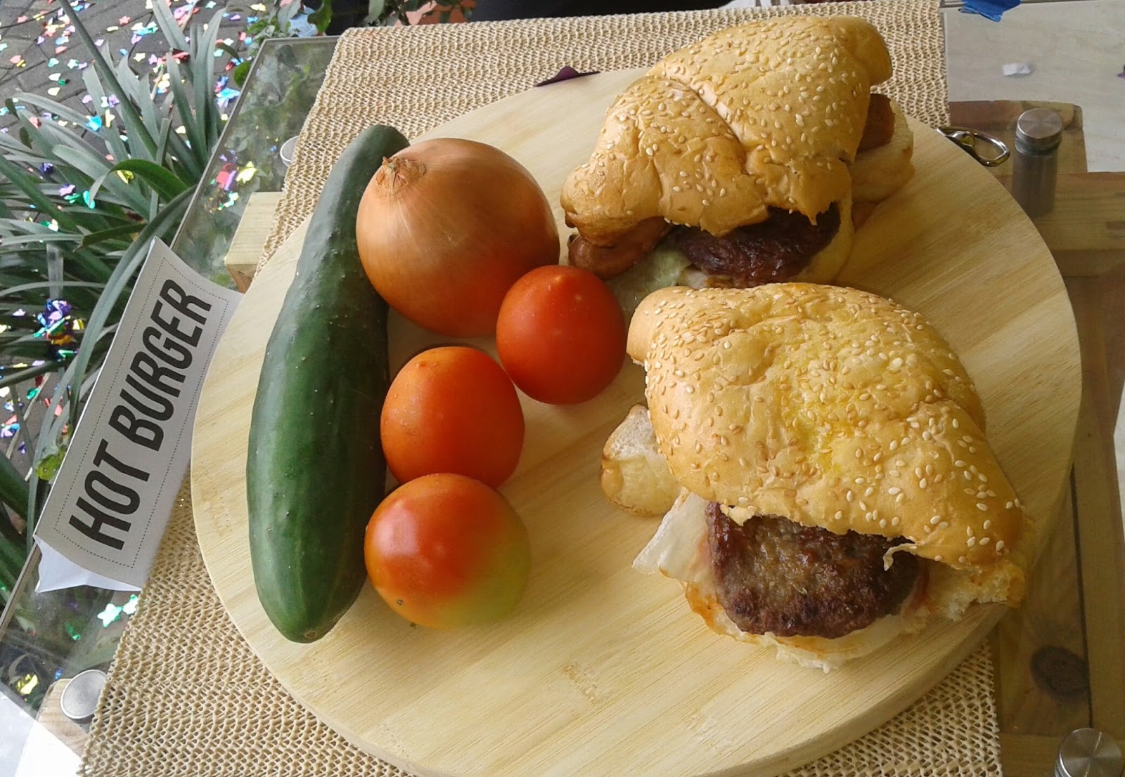 Sumiyati Sapriasih: Kuliner Kebab Turki Baba Rafi