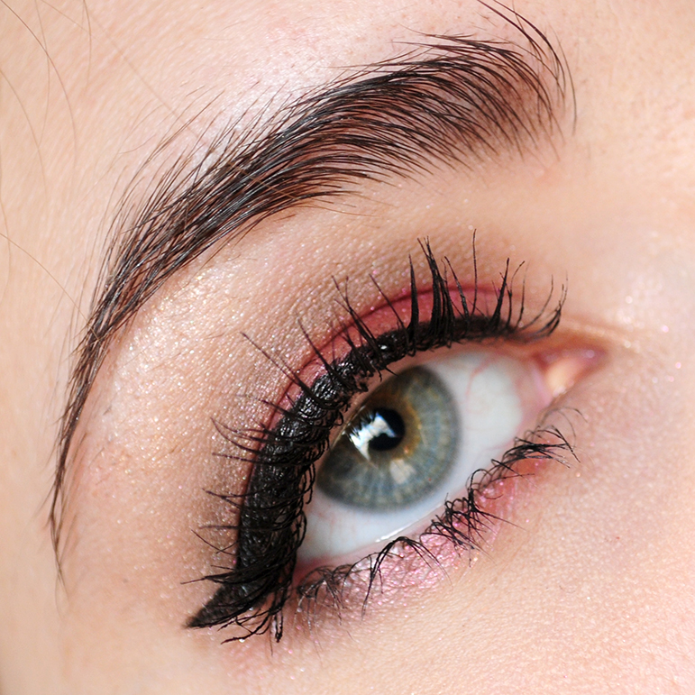 Bisous Darling: Shiro Cosmetics : Eye Tutorial