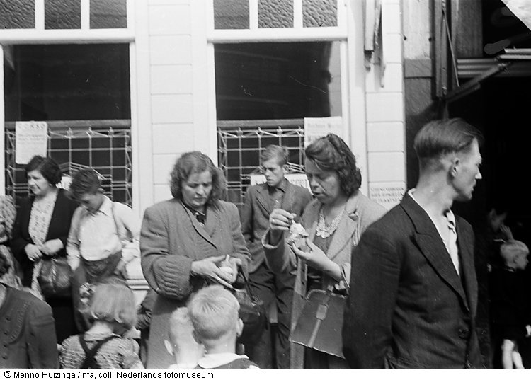 World 1900 - 1950: 2016