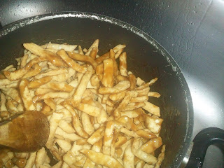 Nanda Sahadeo's: Laktho or Crunchy Mithai Recipe.