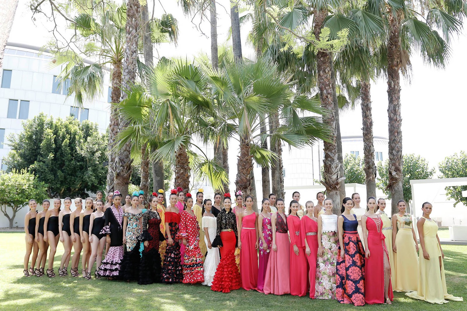 Sevilla Cool Hunter: Posados de las candidatas a Miss Word Sevilla 2015 ...