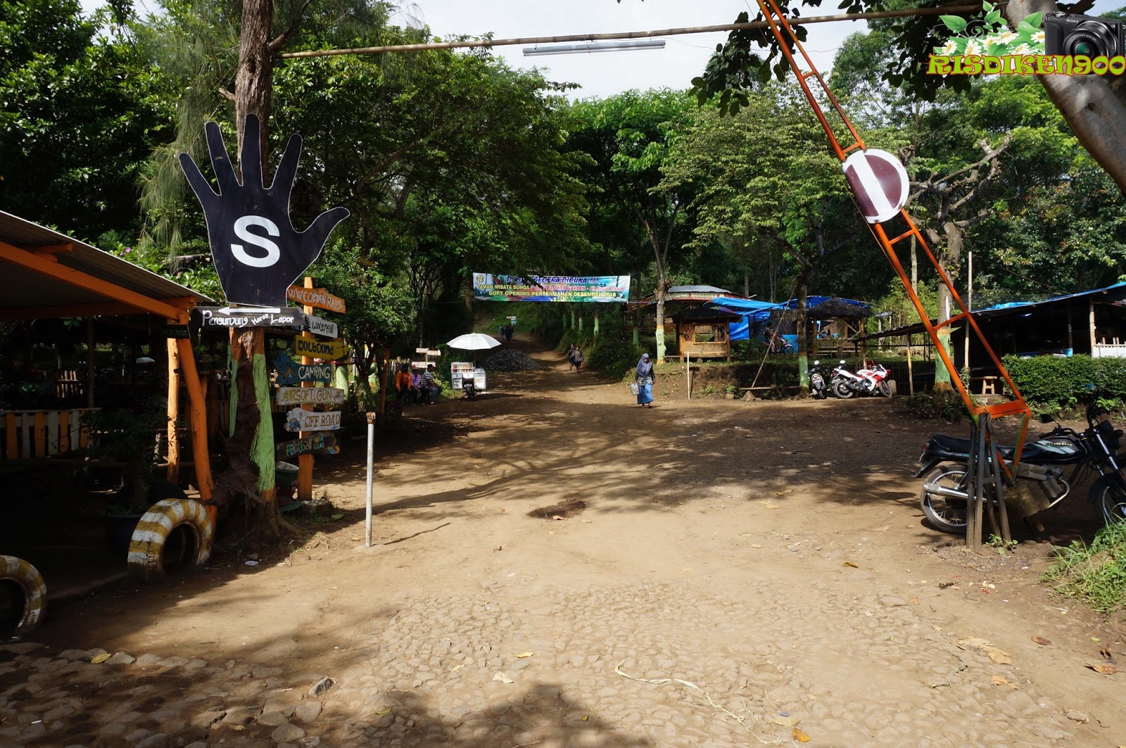 Perjalananku: Air Terjun Coban Rais