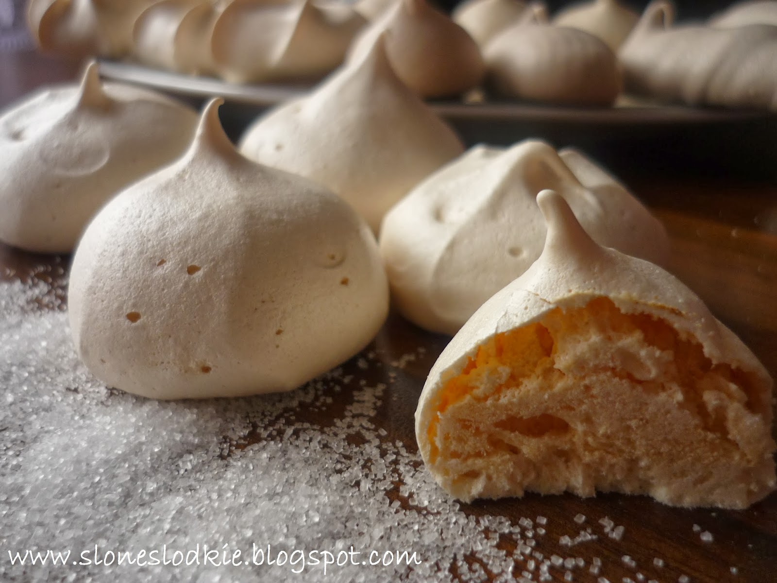 słone i słodkie: Bezy - przepis podstawowy