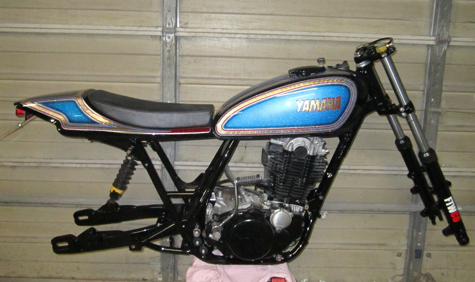 Blue Moon Kustoms: SR500 project...