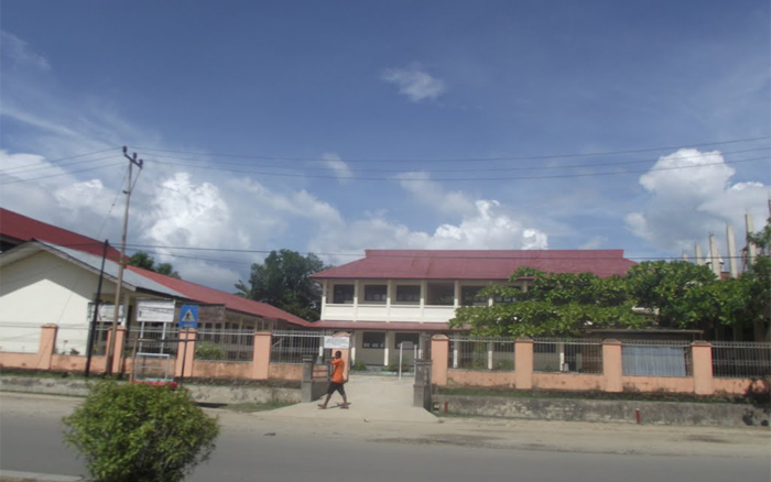 Siapa Sebenarnya Ustadz Firanda Andirja?