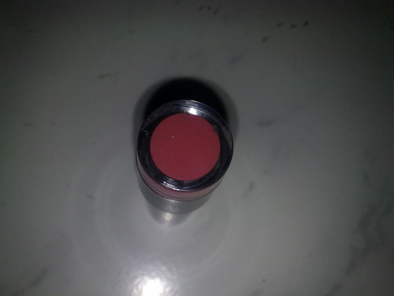 The Petite Girl's World: Nyx - Round Lipstick Tea Rose