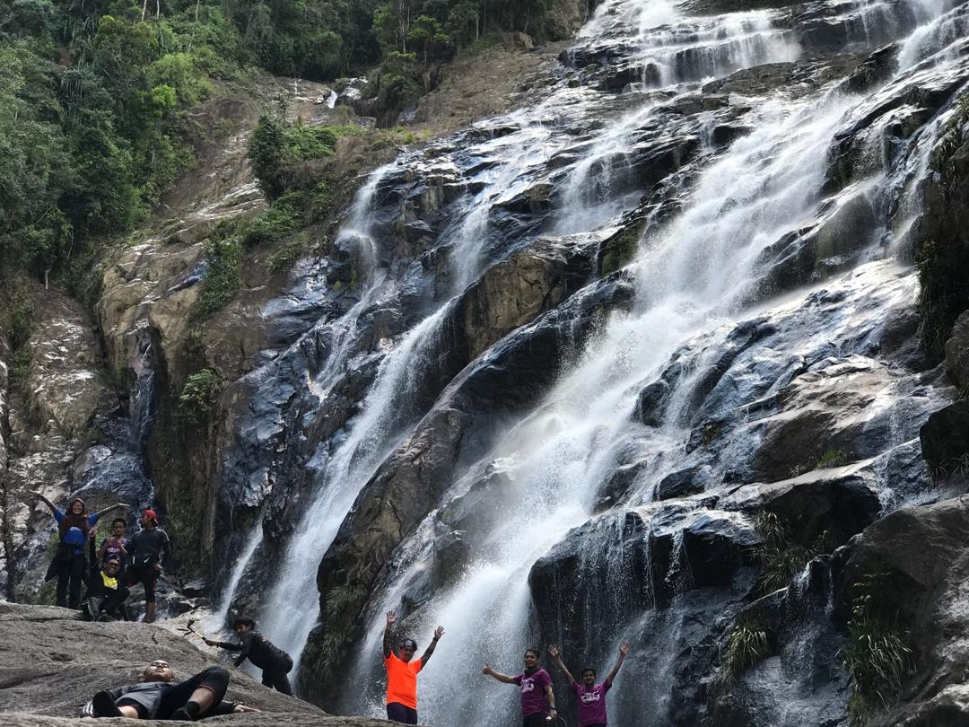 Live, where your heart finds life ツ: Gunung Chemerong, Berembun ...