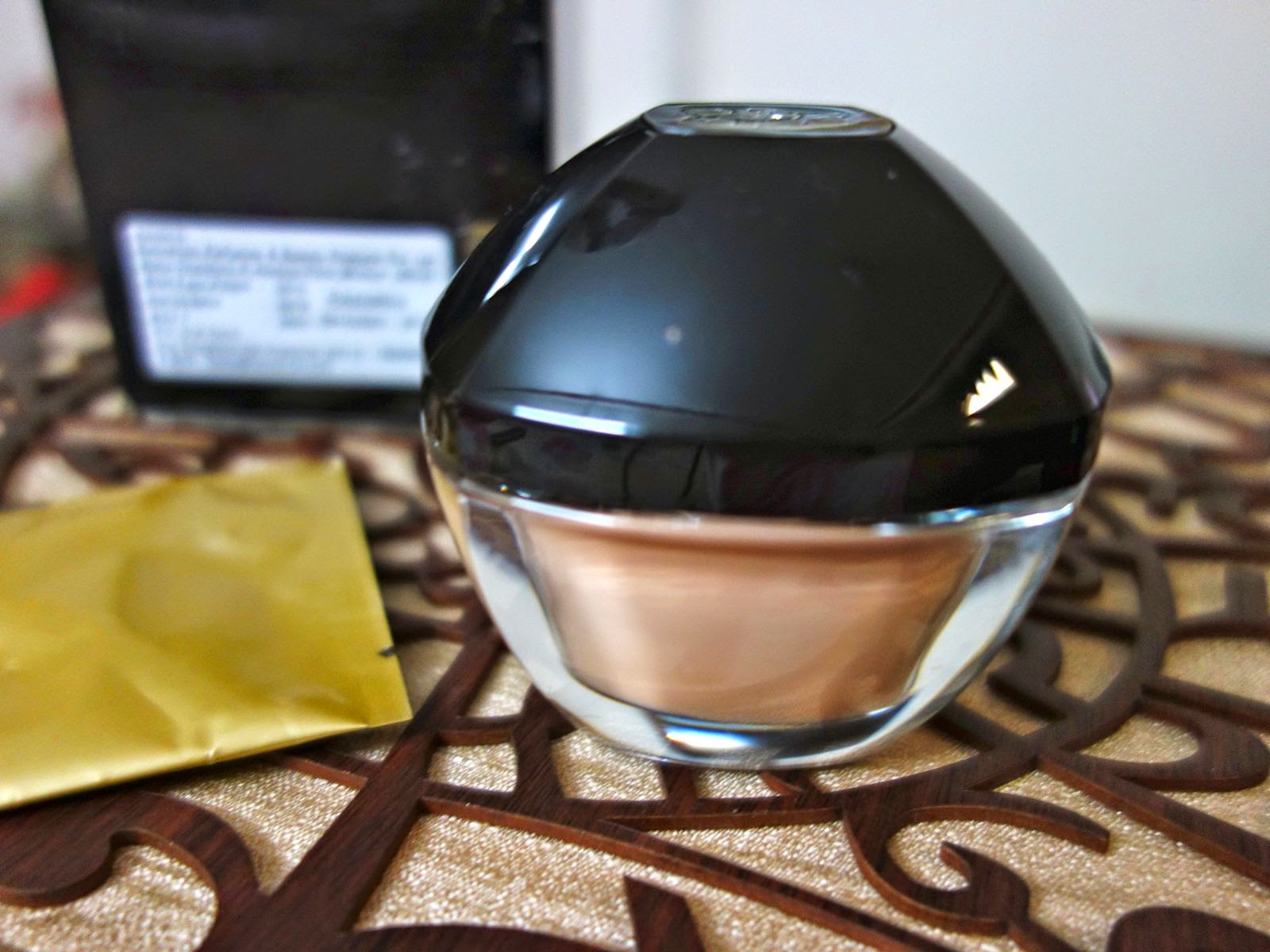 Sohum Sutras: Review: Most expensive foundation