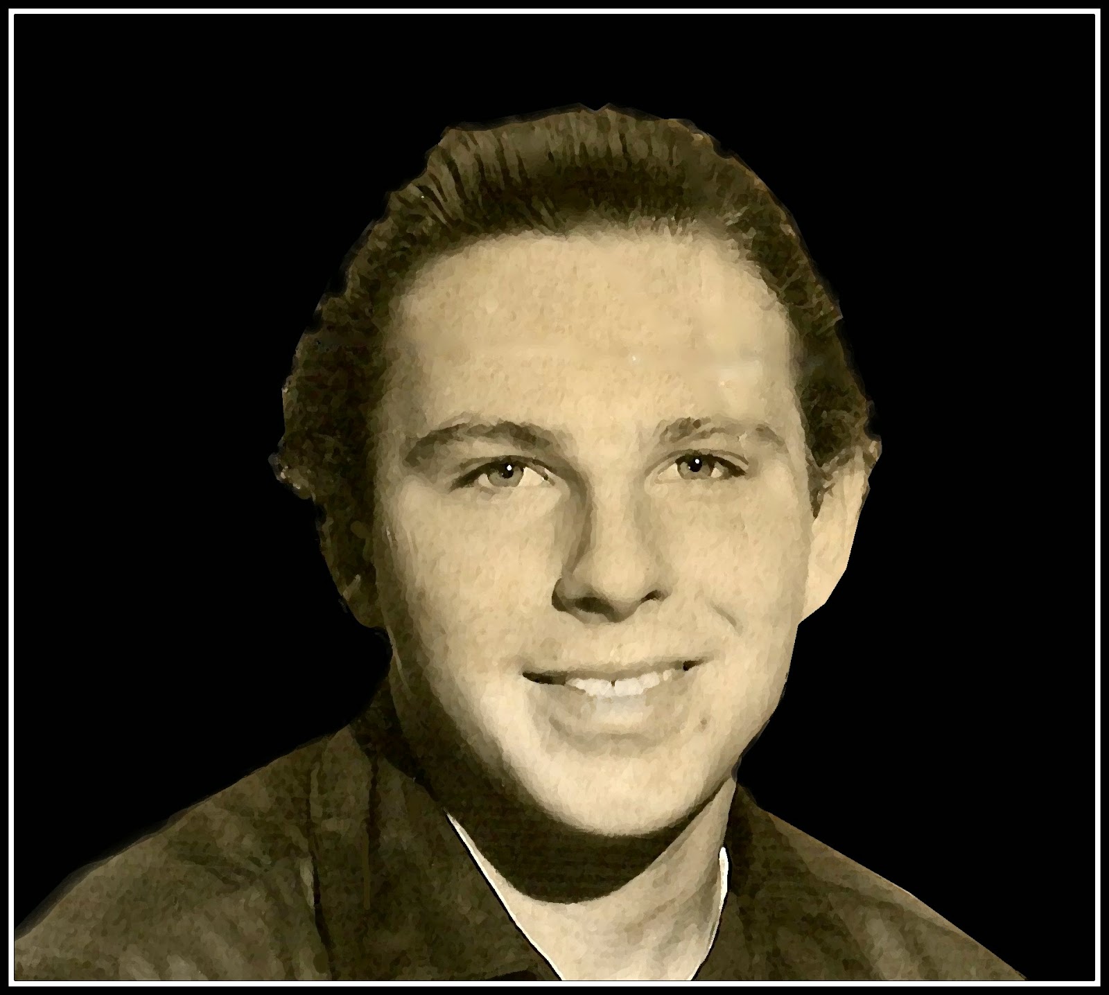 threads of the spiderwoman: August 2014