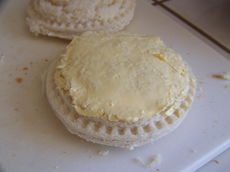 Near to Nothing: Crustless Grilled Cheese