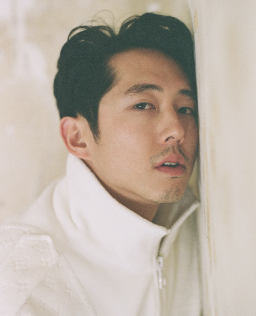 my new plaid pants: Steven Yeun Nine Times