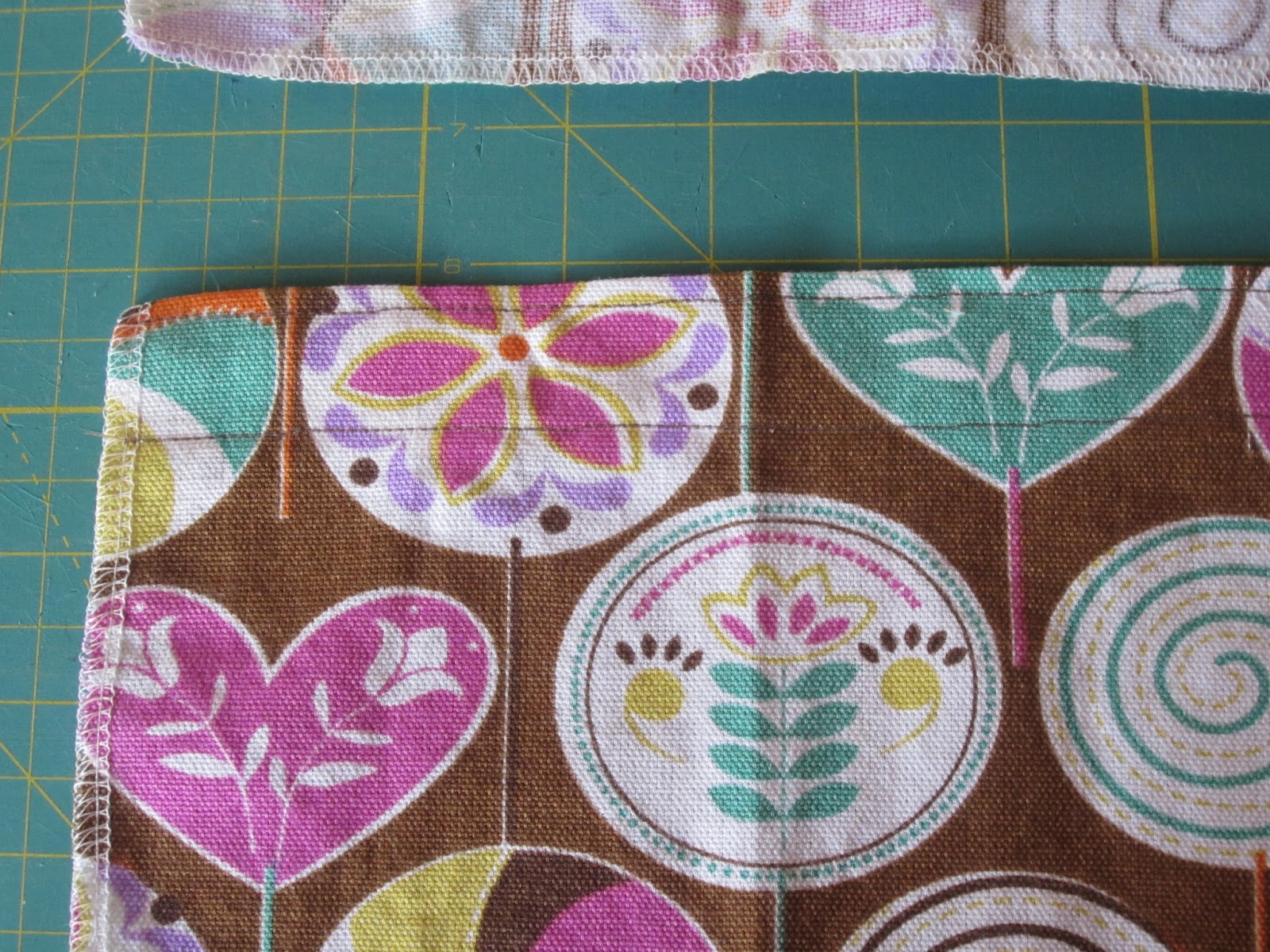 handmade dress haven: The Perfect cloth shopping bag - a tutorial