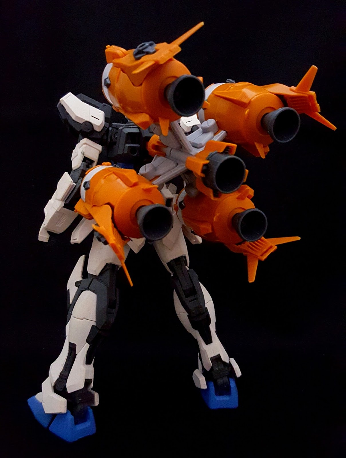 Gunplanerd: [Kit Insight] SPL 1/100 Mobius Zero (Straight Build)