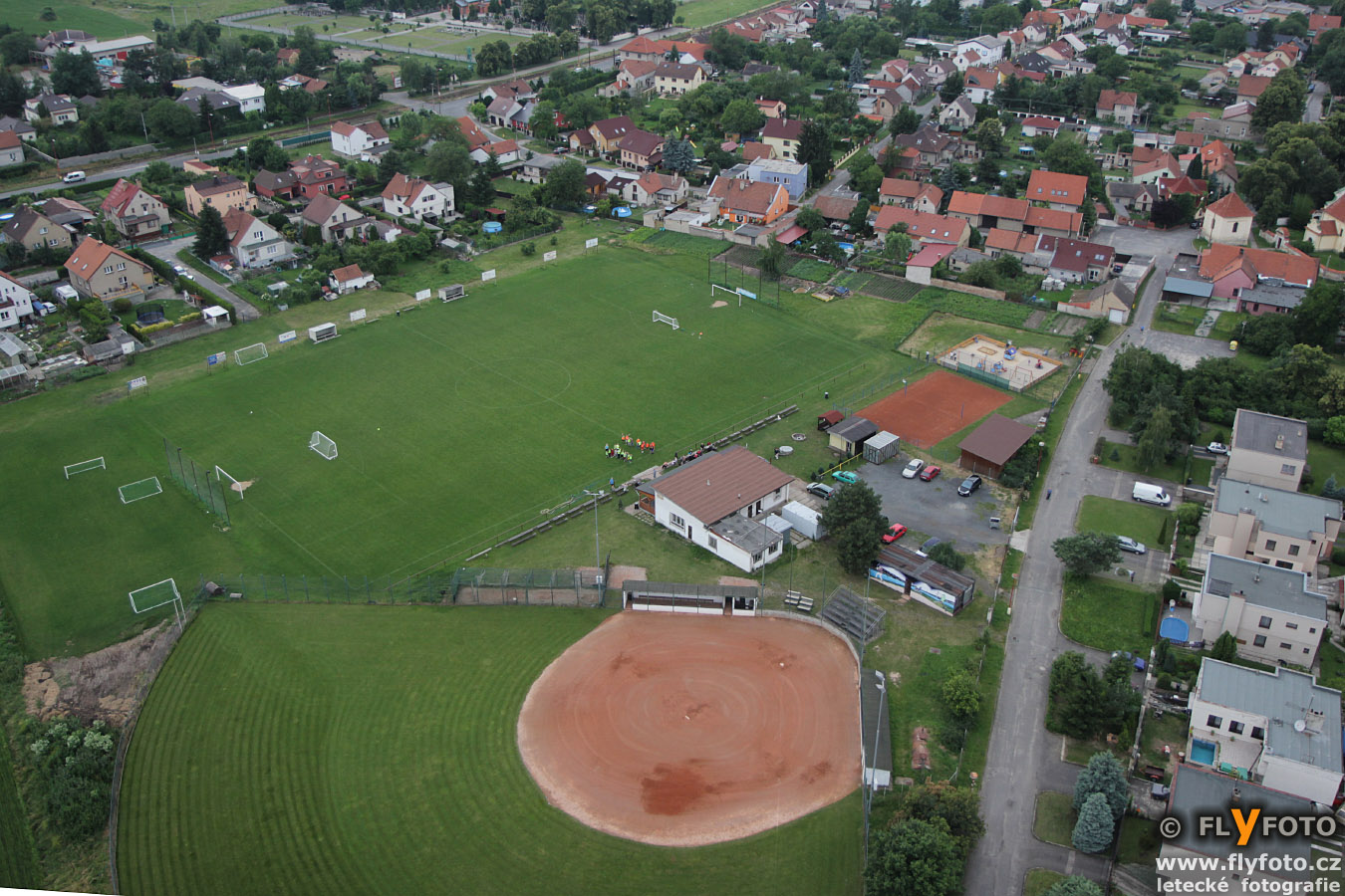 FLyFOTO letecká fotografie a video: Neratovice