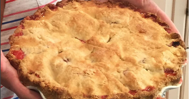 BinomialBaker: Strawberry Rhubarb Pie