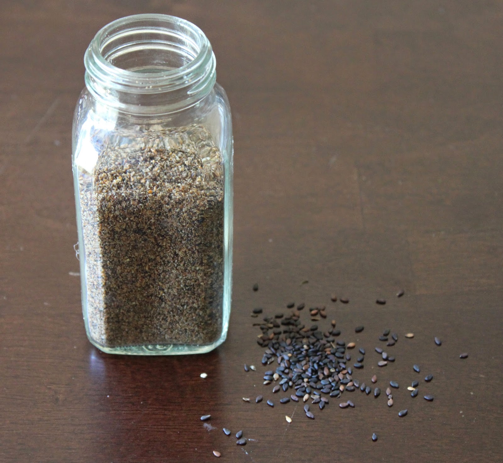 A Tribute to Cooking: Yellu Podi / Sesame Spice Blend