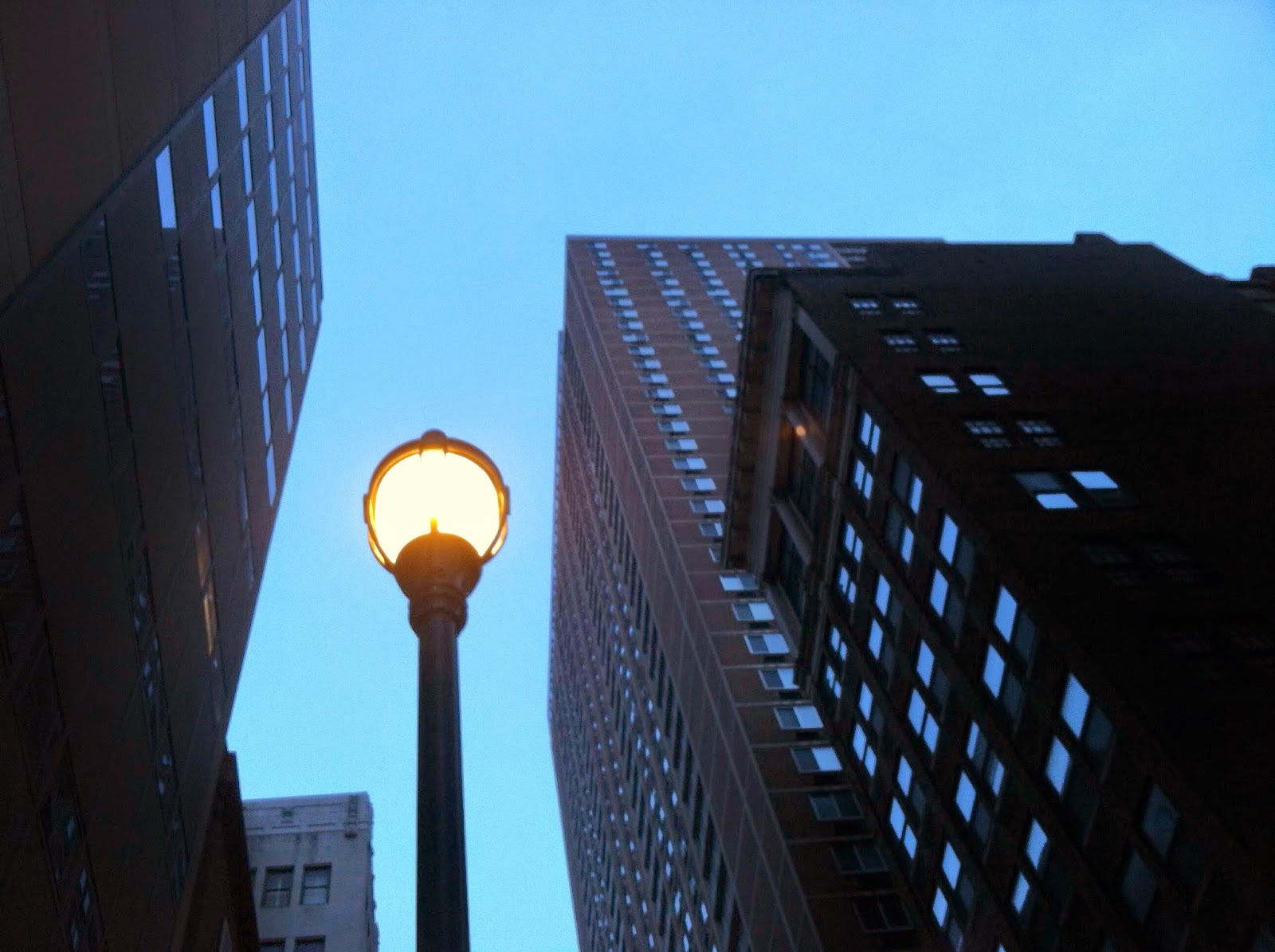 photography: Ambiguous Figure Ground Composition