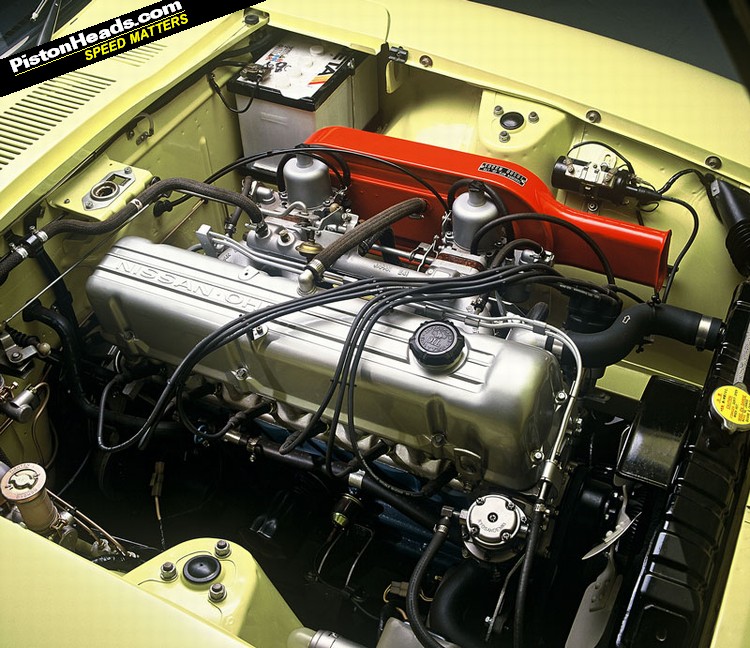 Teste em vídeo do GT6: Nissan Fairlady 240 Z(Datsun 240 Z) 2.4 1971