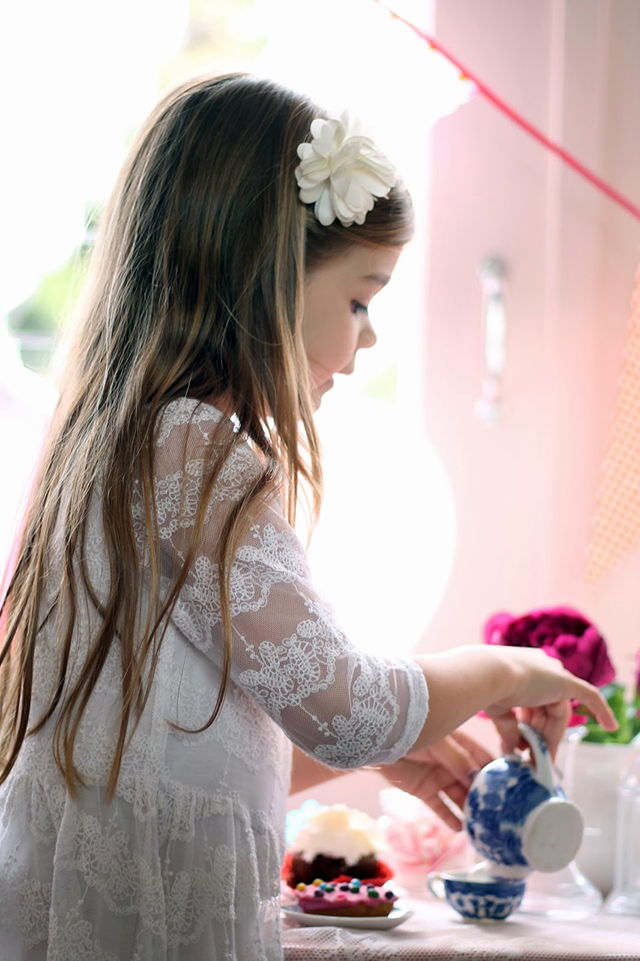 Tea party fotoshoot - MizFlurry