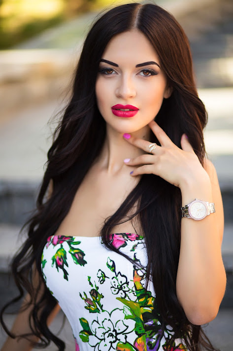 Ukrainian Single Women : Alisa Dontsova