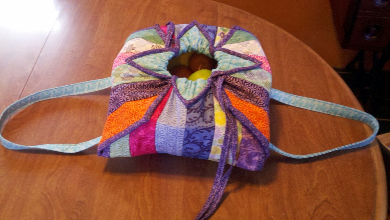 A Quilt Complex: Casserole carrier