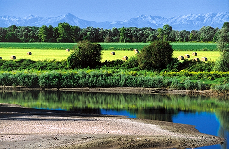 The Po River Civilization: Environment of the Po River