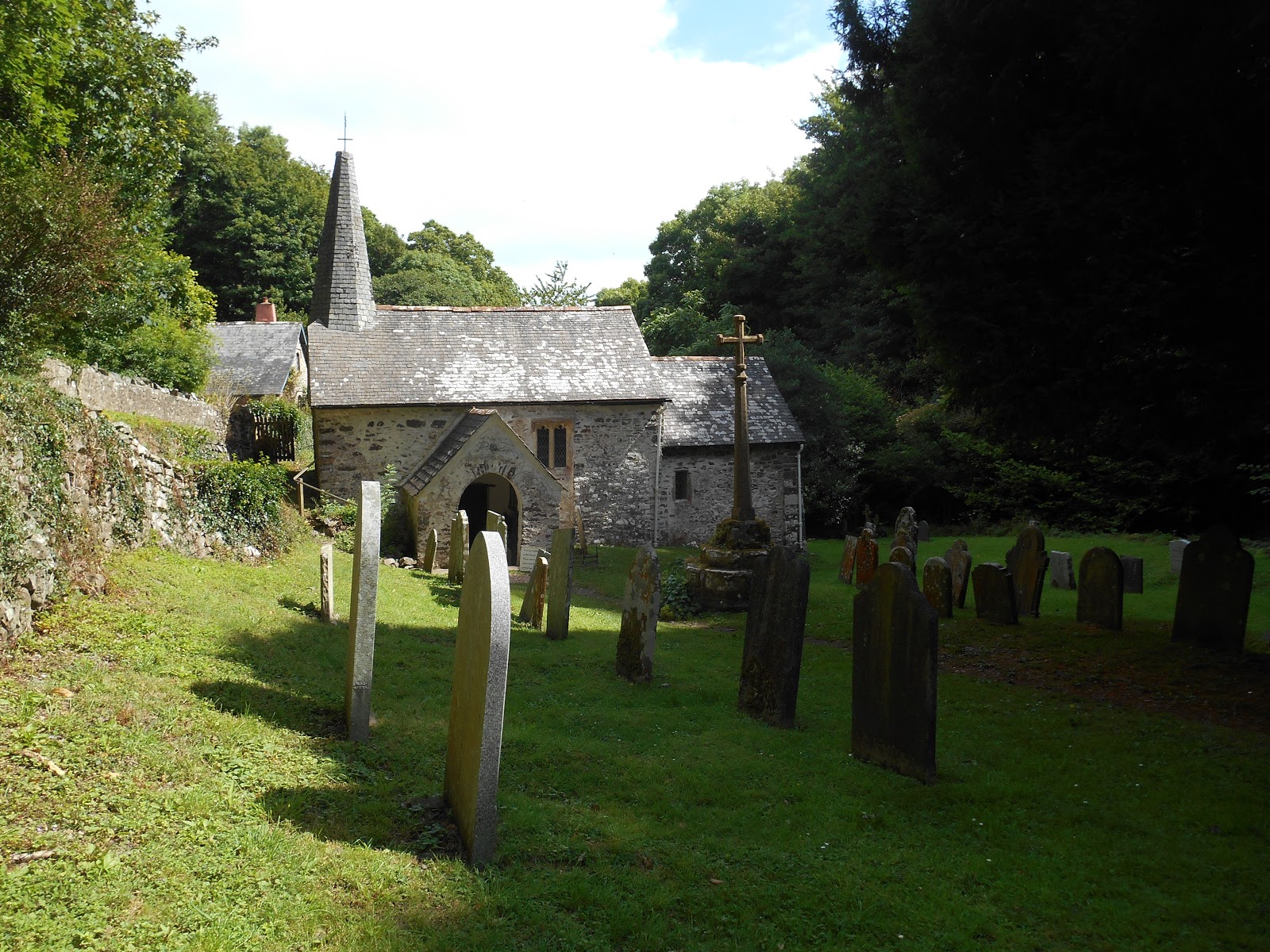 Off the Beaten Track in Somerset: St Beuno's Church, Culbone