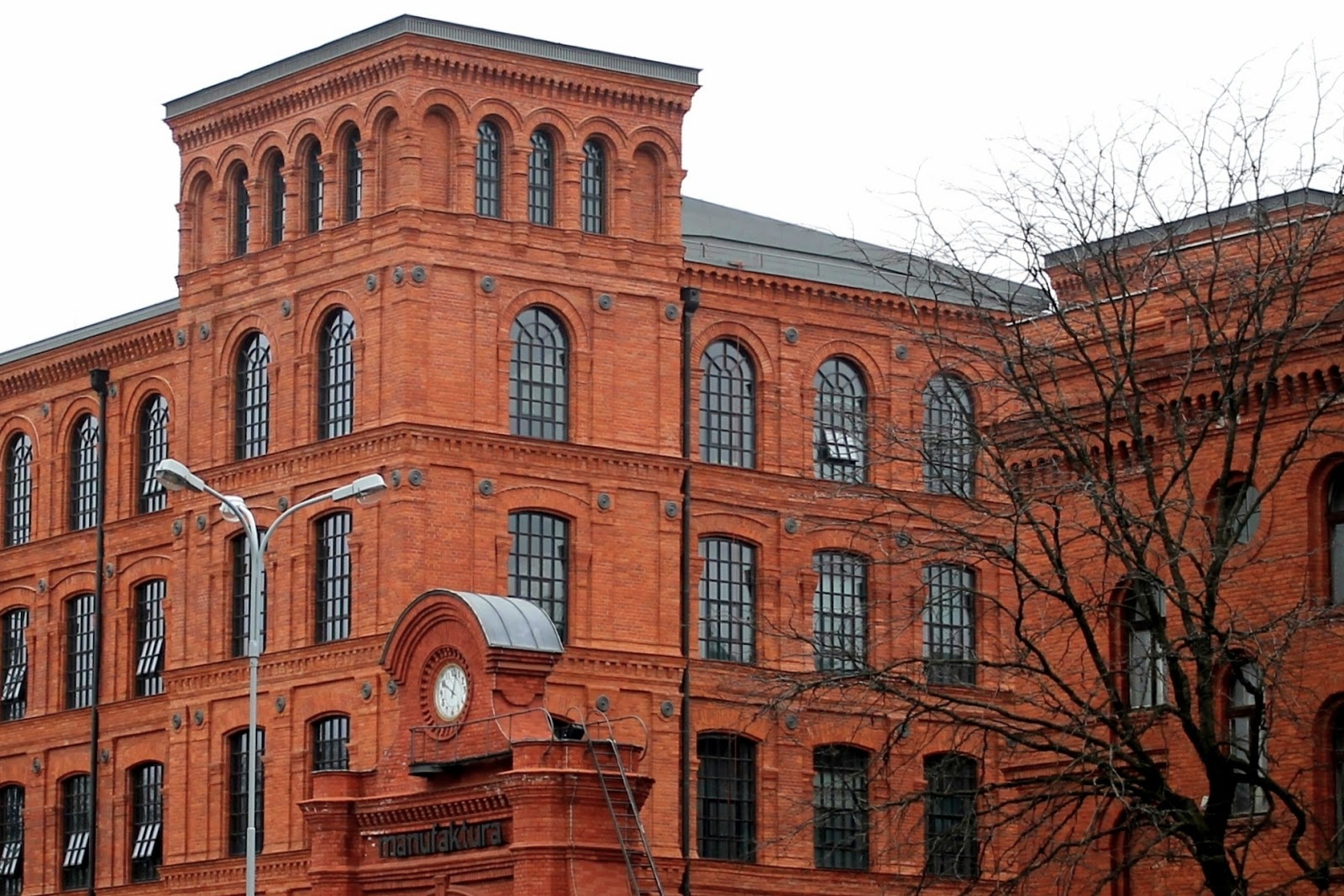 baedeker łódzki: MUZEUM FABRYKI W MANUFAKTURZE