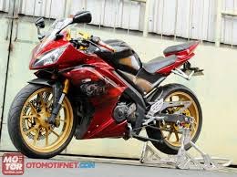 10 Foto Modifikasi Yamaha YZF R15 Terbaru | Tropie Modifikasi Motor