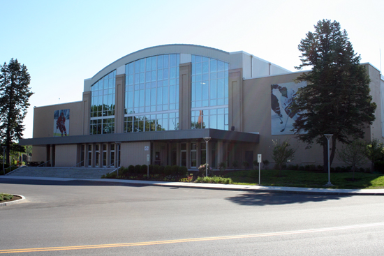 1989 And Still Waiting: Rink Review: RPI's Houston Field House