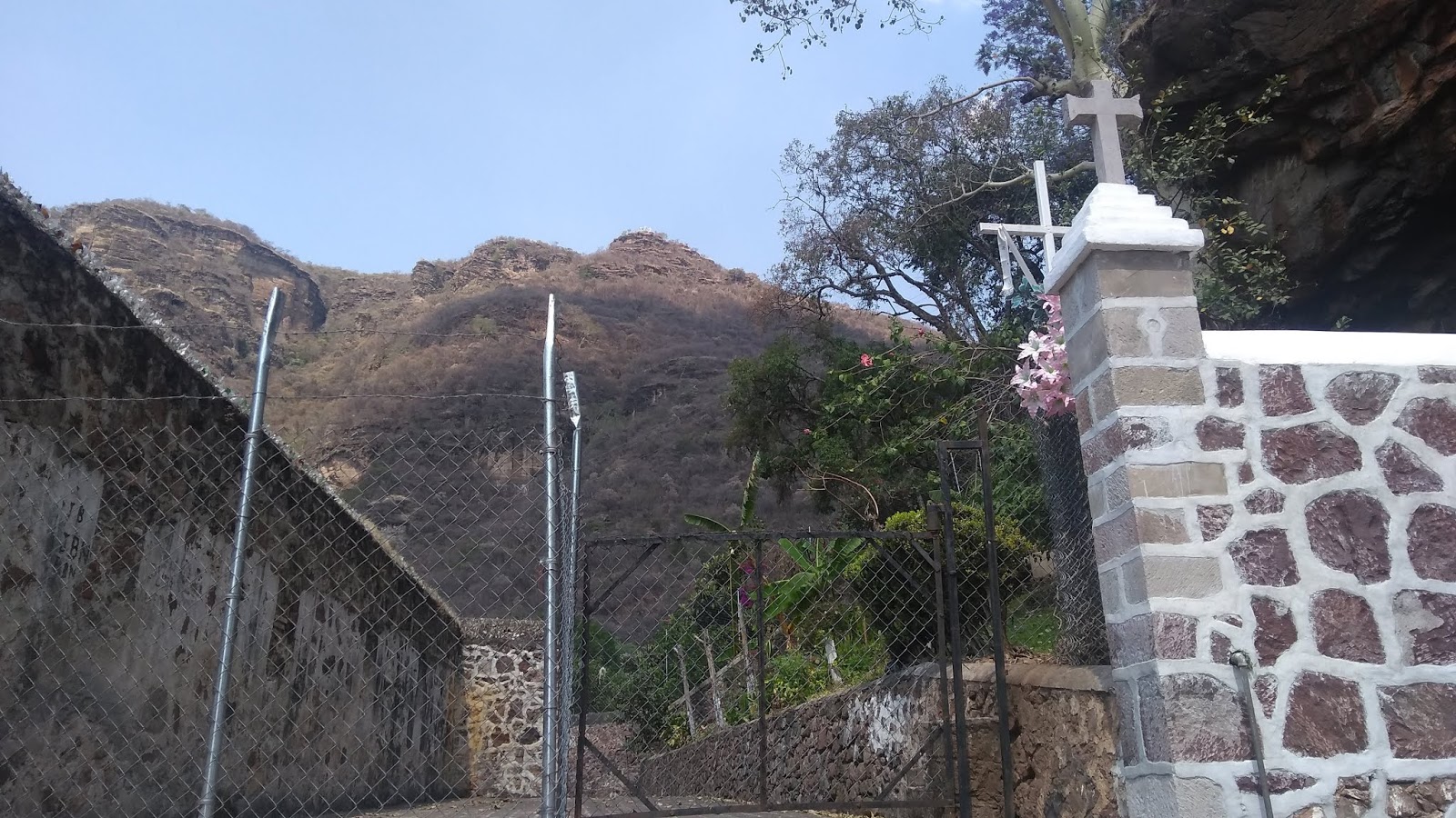 El Blog de El Divino: Chalma. Cueva de la Aparición del Señor de Chalma