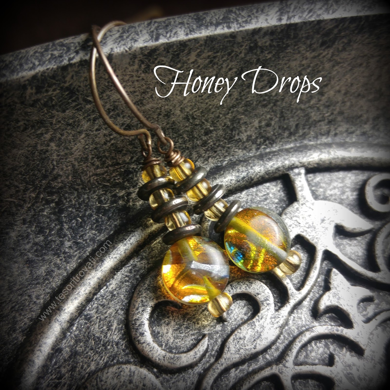 Earrings Everyday: We're All Ears :: November Reveal