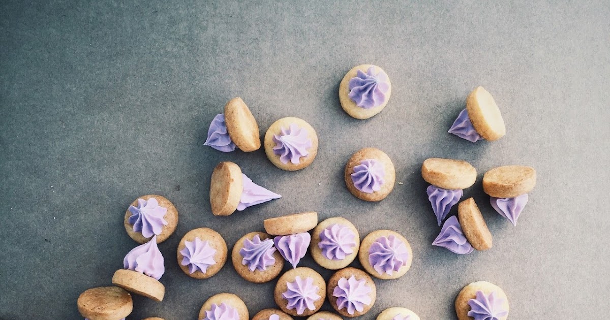 mbakes: Violet iced gems