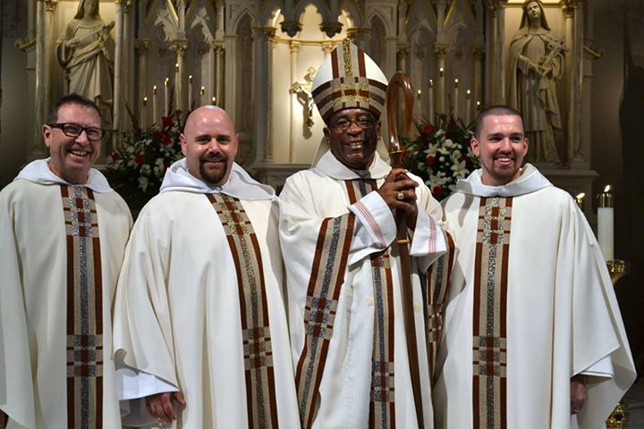 Domine, da mihi hanc aquam!: New Dominican Priests!