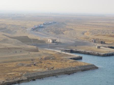 W & M'S WORLD CRUISE 2012: PHOTOGRAPHS SUEZ CANAL