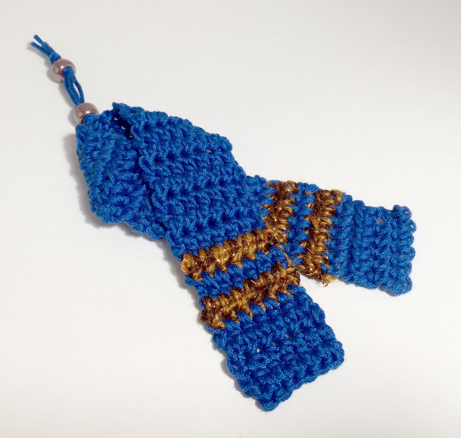 Mistress Jennie Crafts: Ravenclaw Scarf Ornament - With Pattern