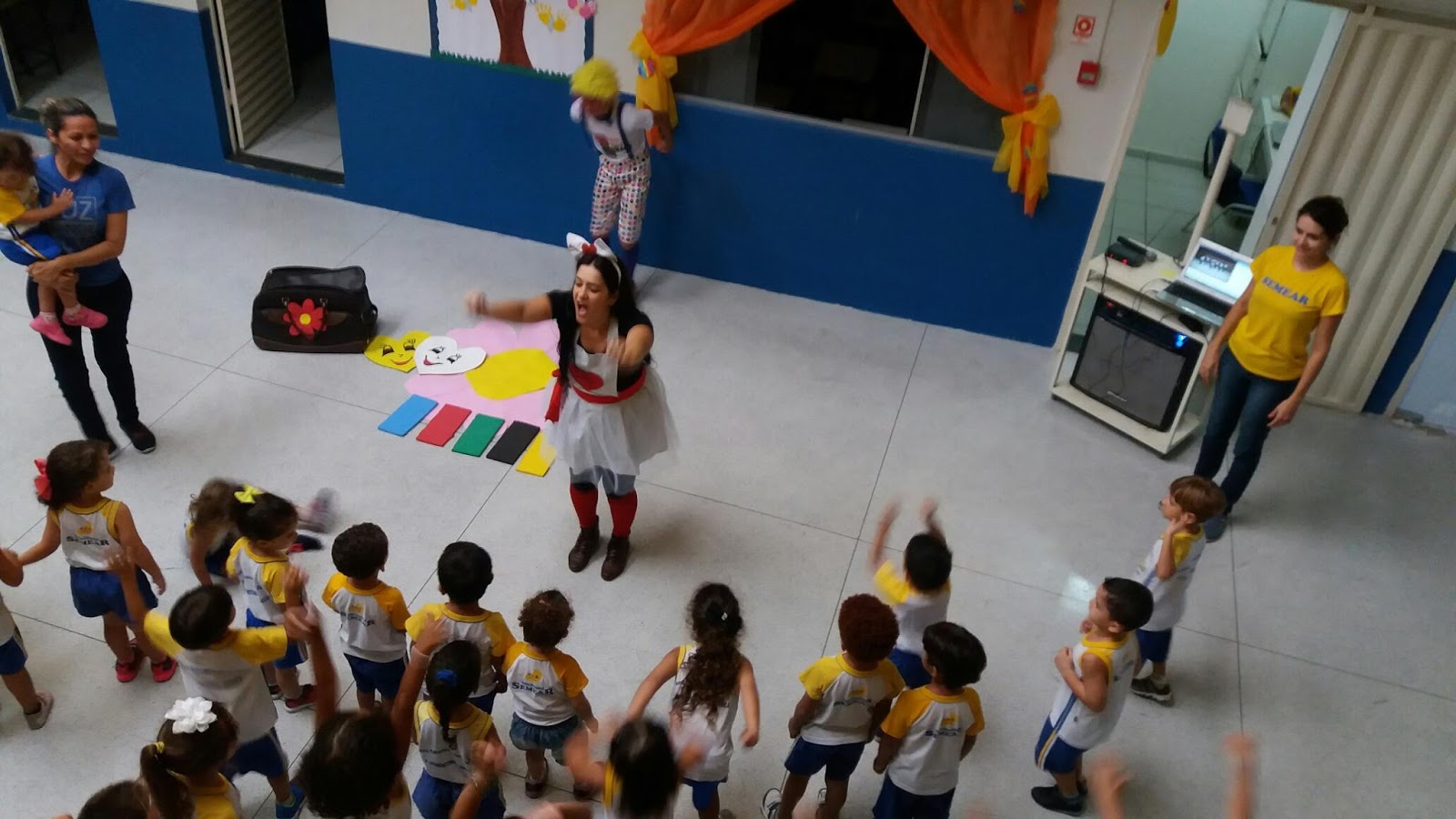 Evangelização no Instituto Educacional Semear.