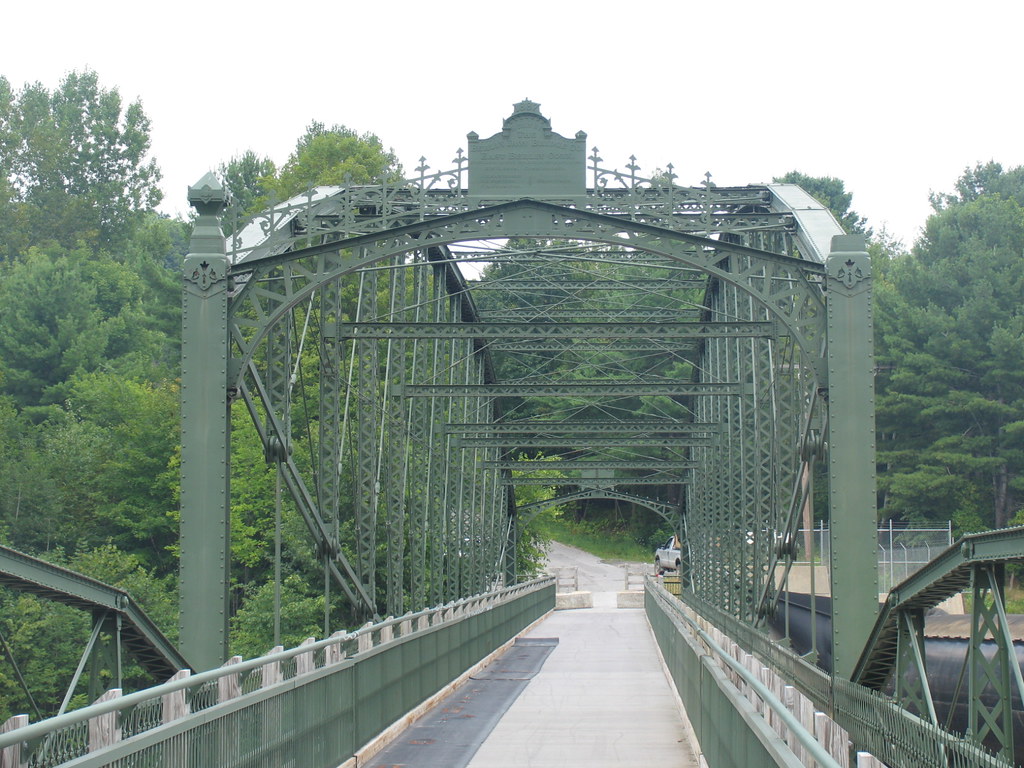 Travel New England: Highgate Falls Parabolic Truss Bridge